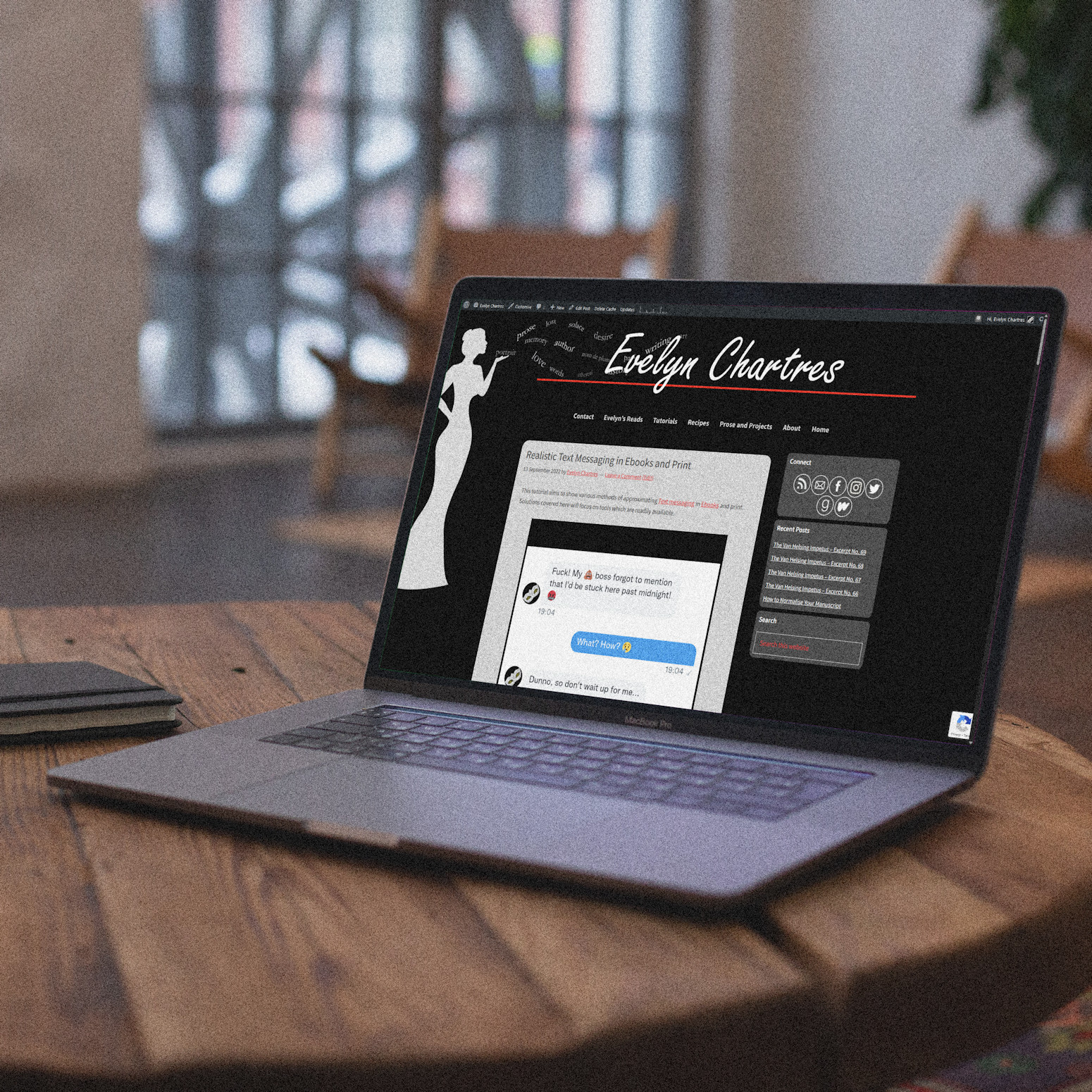 How to Approximate Text Messaging in Ebooks and Print: Methods and Tools